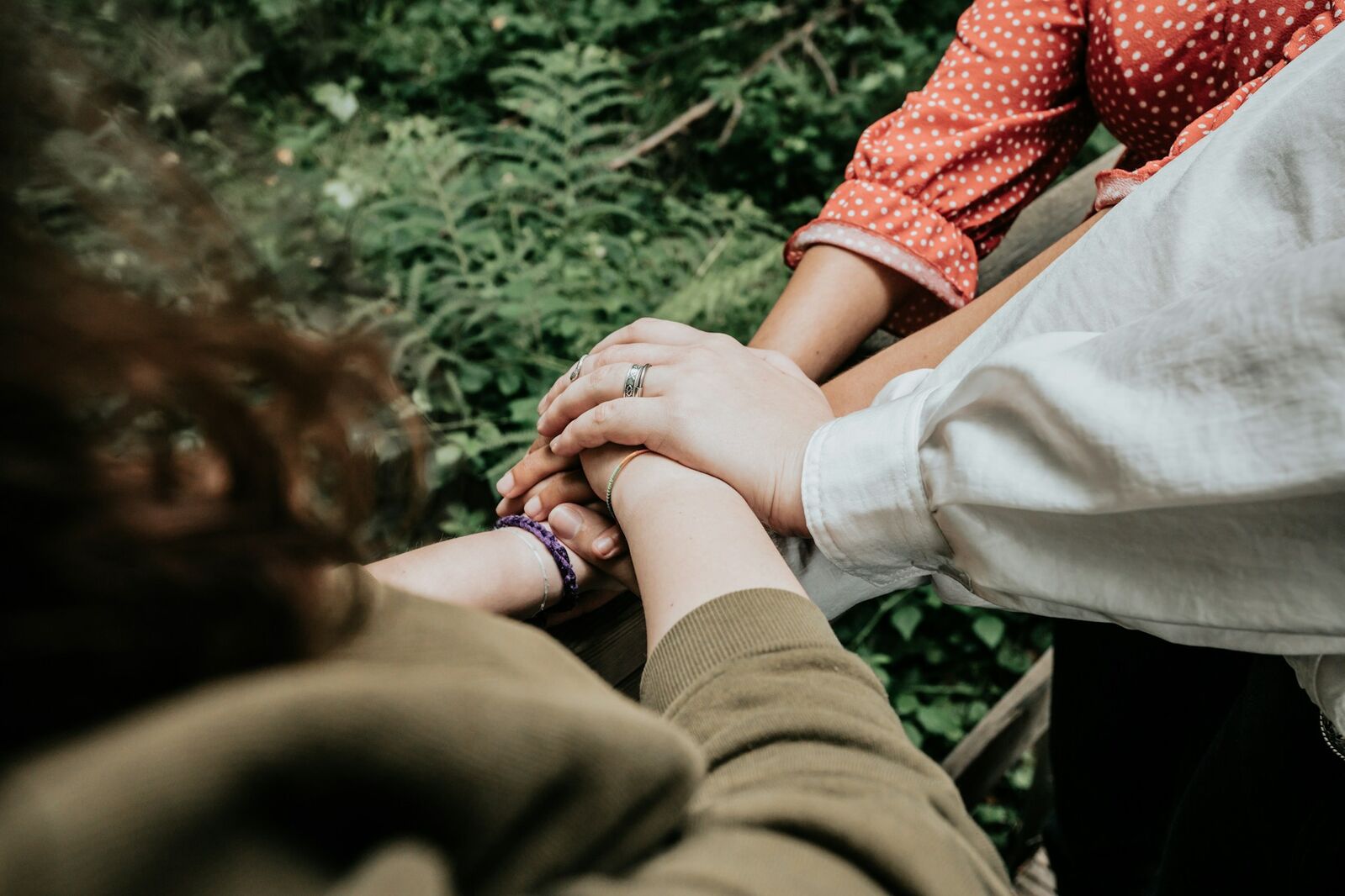 Connecting Well with Others: Relationship Advice for Women | Texas ...